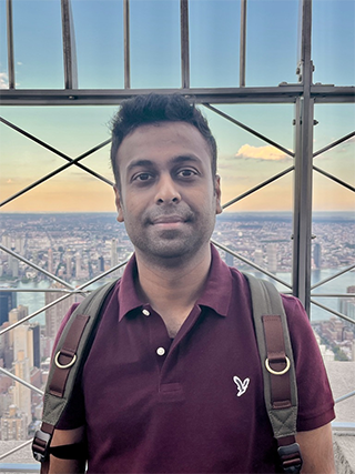 Peer Advisor Program | Students